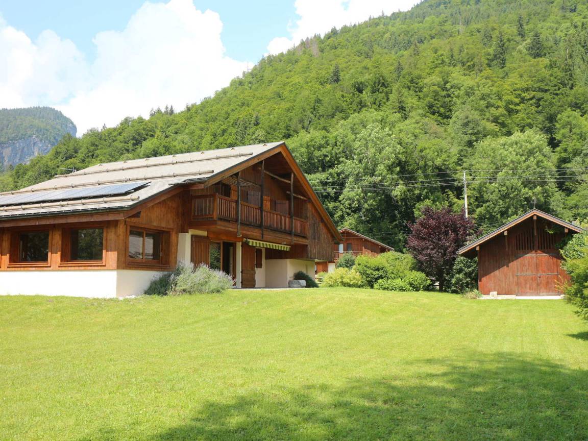 150 M² Chalet ∙ 5 Chambres ∙ 11 Personnes - Samoëns