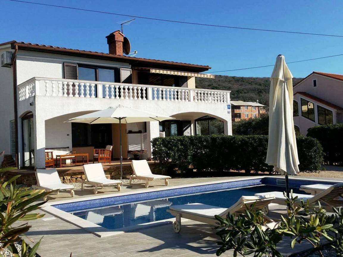 100 M² Apartamento ∙ 2 Habitaciones ∙ 6 Huéspedes - Krk