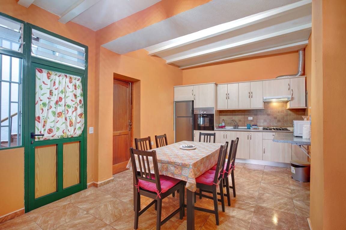 268 M² Apartment ∙ 5 Bedrooms ∙ 10 Guests - Tenerife