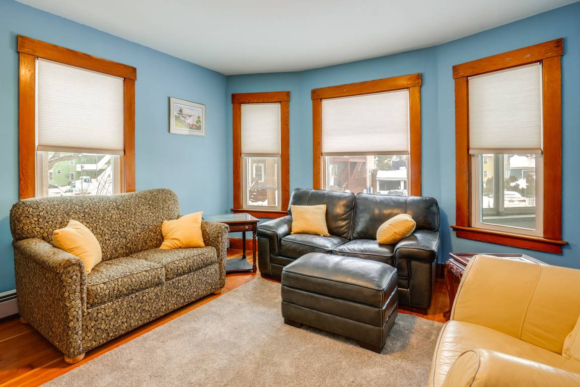 120 M² Apartment ∙ 3 Bedrooms ∙ 8 Guests - Leominster