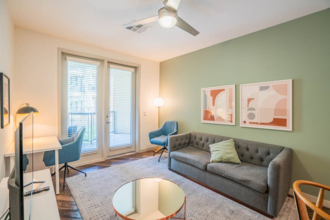 Apartment ∙ 2 Bedrooms ∙ 5 Guests - Downtown Phoenix - Phoenix