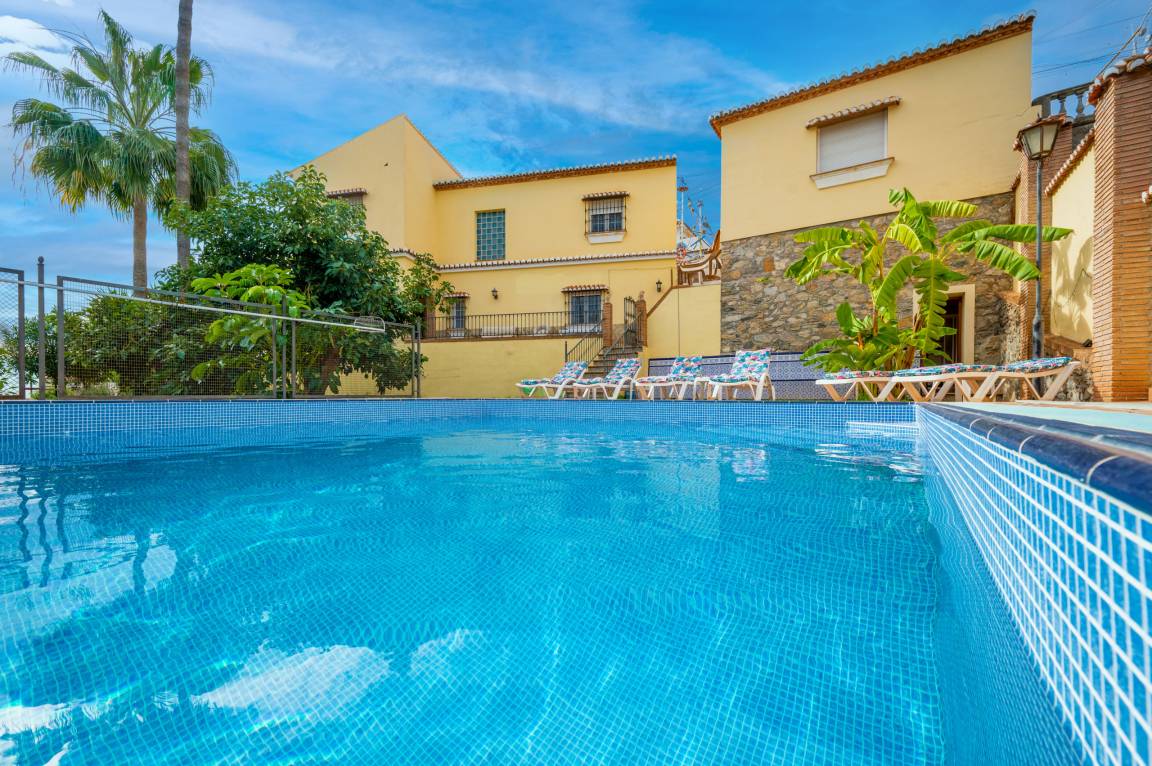 350 M² Villa ∙ 6 Schlafzimmer ∙ 11 Gäste - Almuñécar