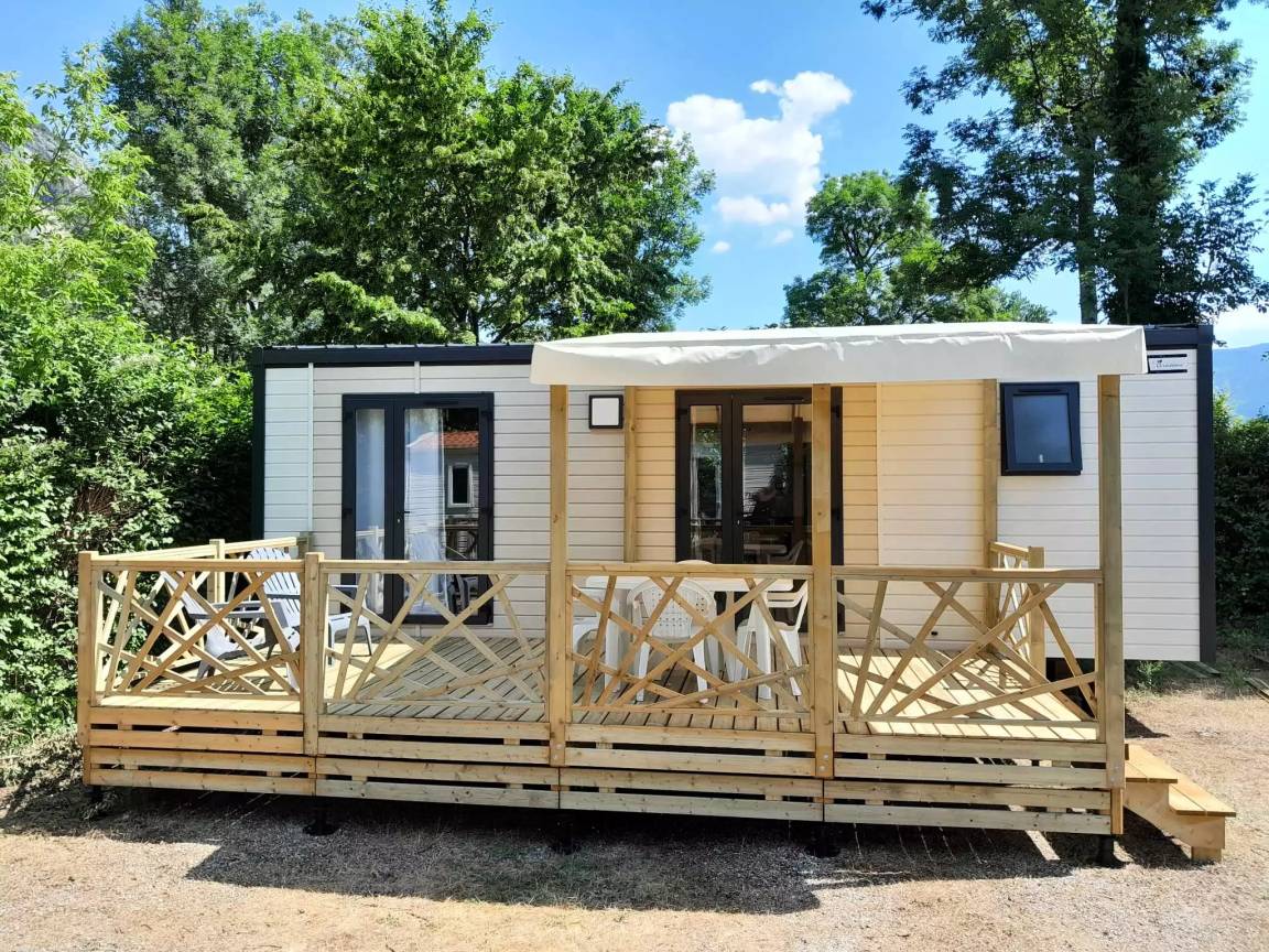 30 M² Mobil-home ∙ 2 Chambres ∙ 5 Personnes - Ain