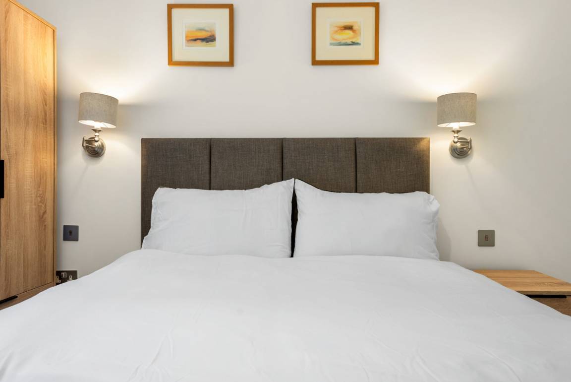 70 M² Apartment ∙ 3 Bedrooms ∙ 6 Guests - Herefordshire