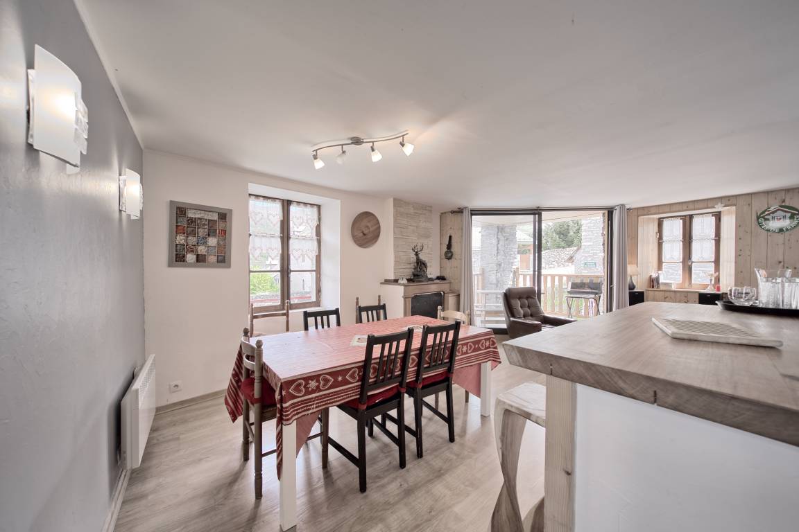 140 M² Maison De Vacances ∙ 5 Chambres ∙ 12 Personnes - Loudenvielle