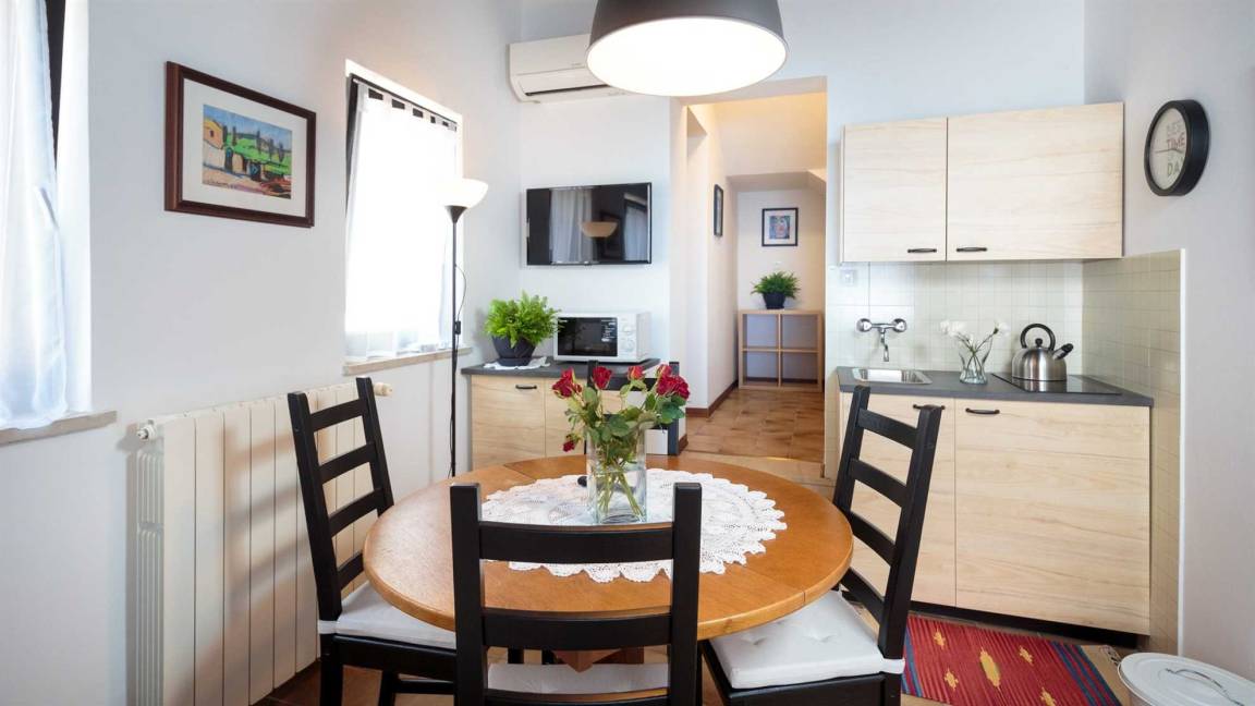 55 M² Apartamento ∙ 2 Habitaciones ∙ 4 Huéspedes - Rovinj