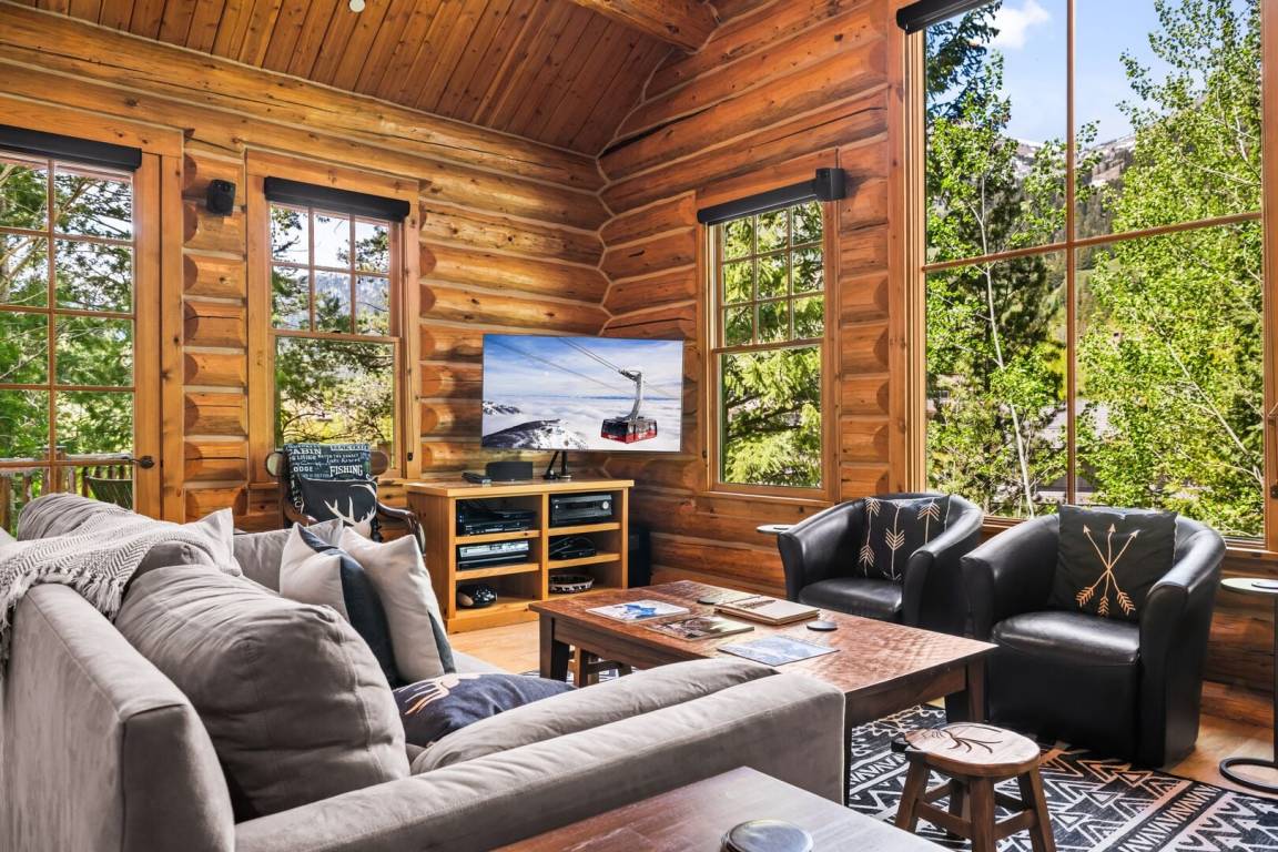 205 M² Villa ∙ 2 Bedrooms ∙ 6 Guests - Teton Village, WY