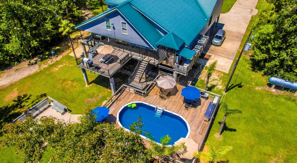 Accommodation ∙ 1 Bedroom ∙ 27 Guests - Biloxi, MS