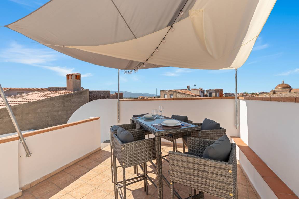 200 M² Ferienhaus ∙ 3 Schlafzimmer ∙ 8 Gäste - Sardinien