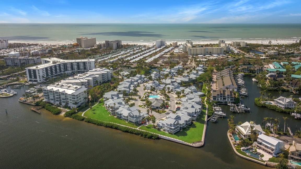 89 M² Condo ∙ 2 Bedrooms ∙ 6 Guests - Siesta Key, FL