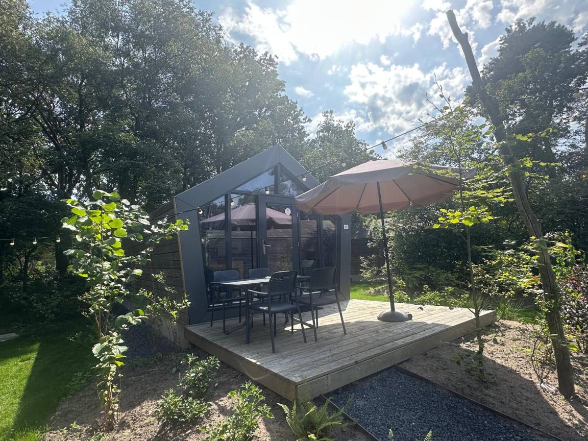 Bungalow ∙ 2 Slaapkamers ∙ 4 Gasten - Hoogeveen