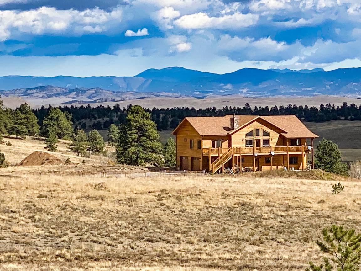 288 M² Cabin ∙ 5 Bedrooms ∙ 12 Guests - Colorado