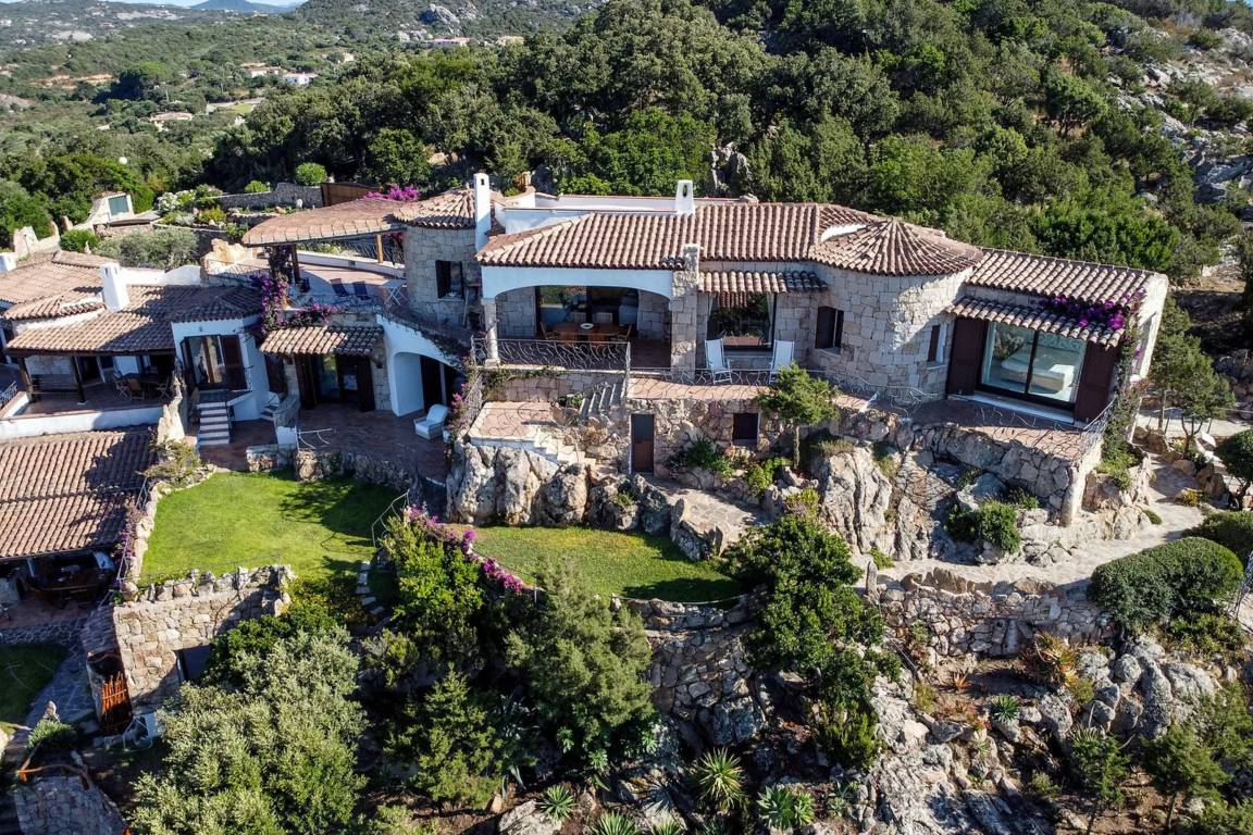 260 M² Villa ∙ 4 Camere Da Letto ∙ 9 Ospiti - Arzachena