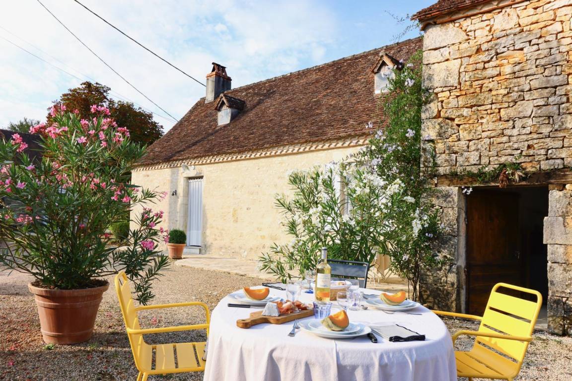 65 M² Gîte ∙ 2 Schlafzimmer ∙ 4 Gäste - Département Dordogne