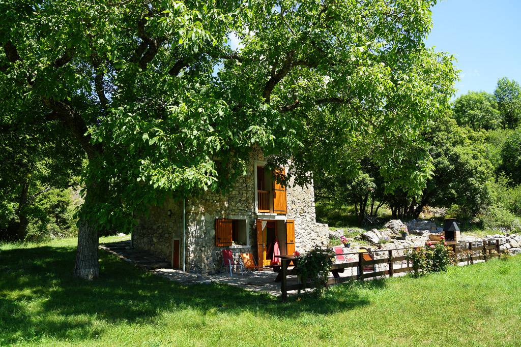 75 M² Gîte ∙ 2 Chambres ∙ 5 Personnes - Alpes-de-Haute-Provence