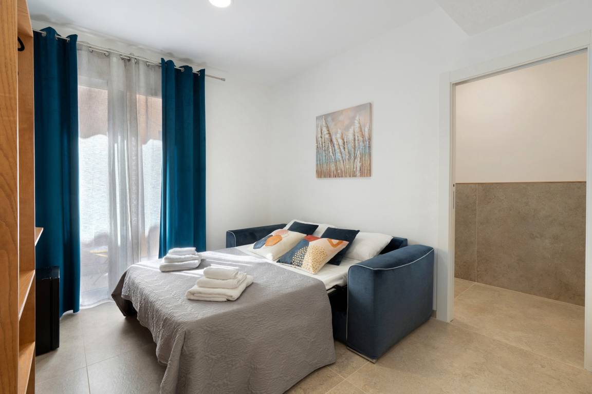 22 M² Lodge ∙ 1 Schlafzimmer ∙ 2 Gäste - Balestrate