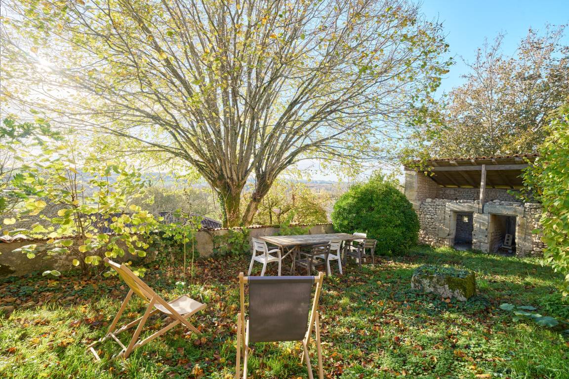 200 M² Ferienhaus ∙ 4 Schlafzimmer ∙ 10 Gäste - Charente