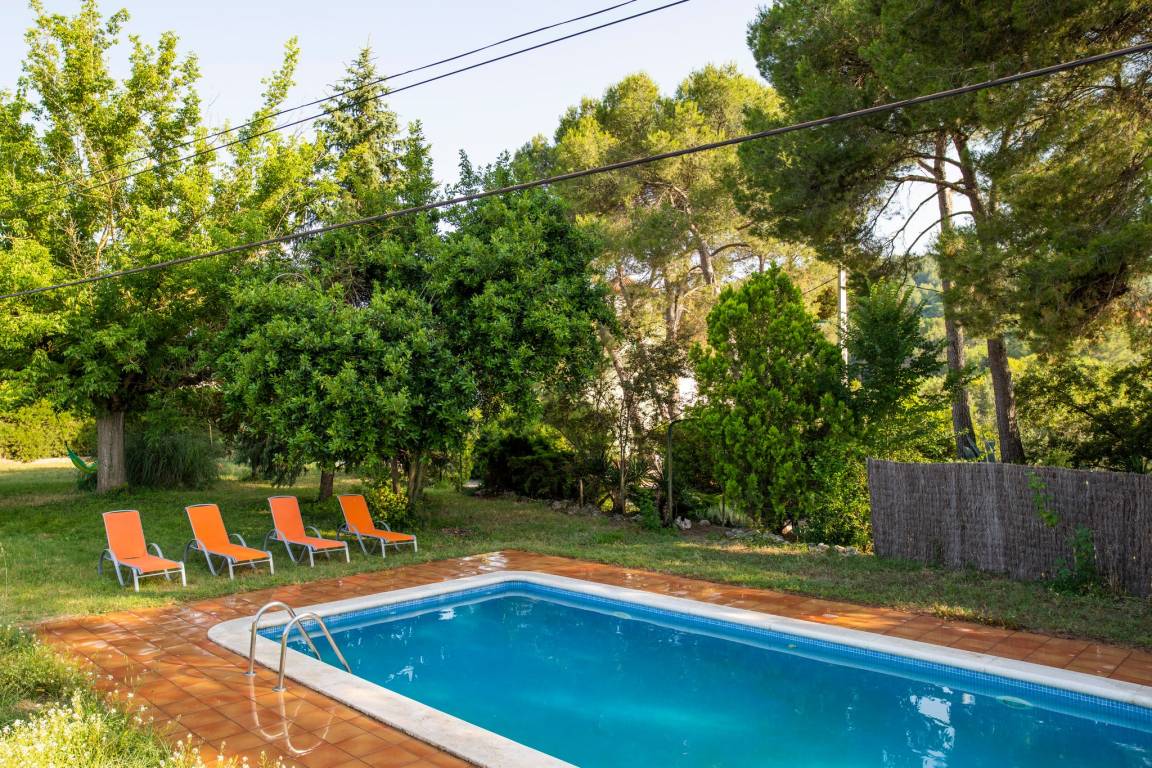 120 M² Villa ∙ 3 Habitaciones ∙ 5 Huéspedes - Sant Sadurní d'Anoia