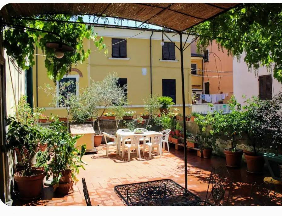 Apartment ∙ 2 Bedrooms ∙ 6 Guests - Pietrasanta