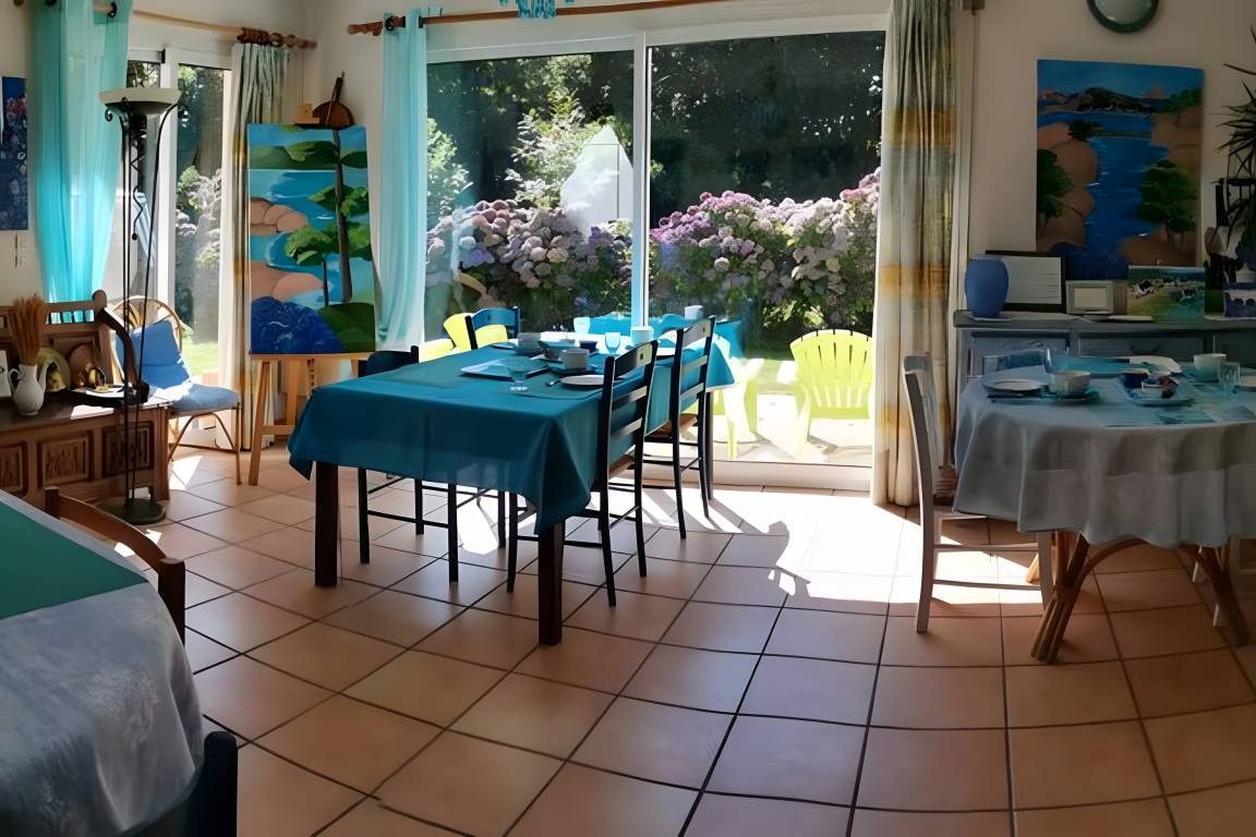 30 M² Chambre D'hôtes ∙ 1 Chambre ∙ 2 Personnes - Perros-Guirec