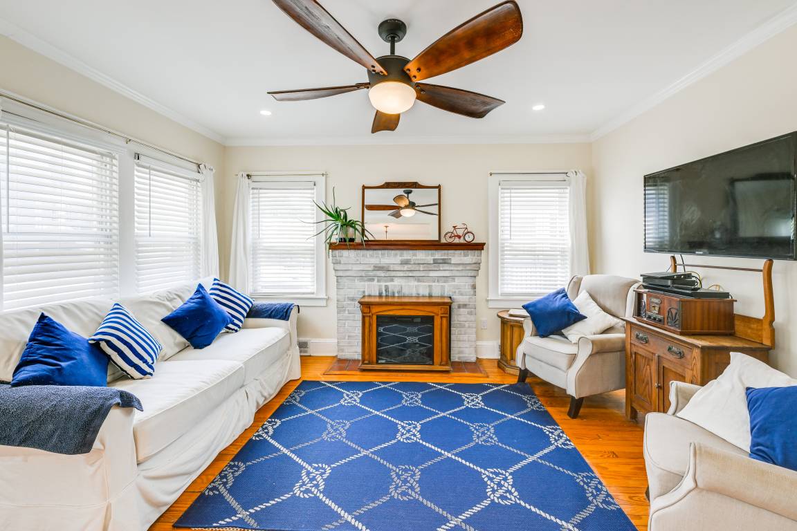 204 M² Cottage ∙ 2 Bedrooms ∙ 4 Guests - Long Island, NY