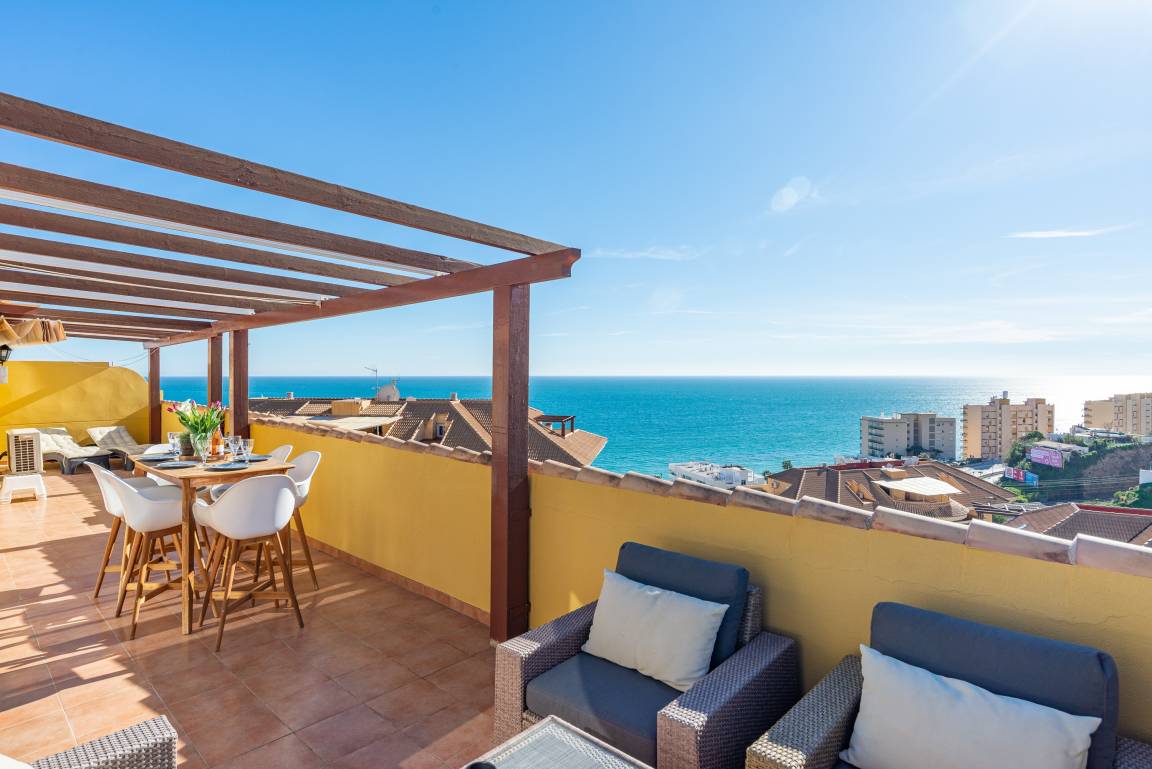 100 M² Appartement ∙ 3 Chambres ∙ 6 Personnes - Fuengirola