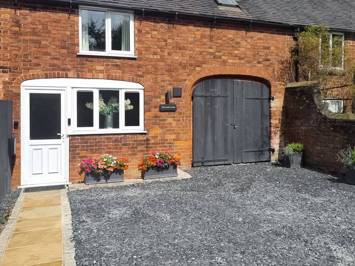 Cottage ∙ 3 Bedrooms ∙ 6 Guests - Staffordshire
