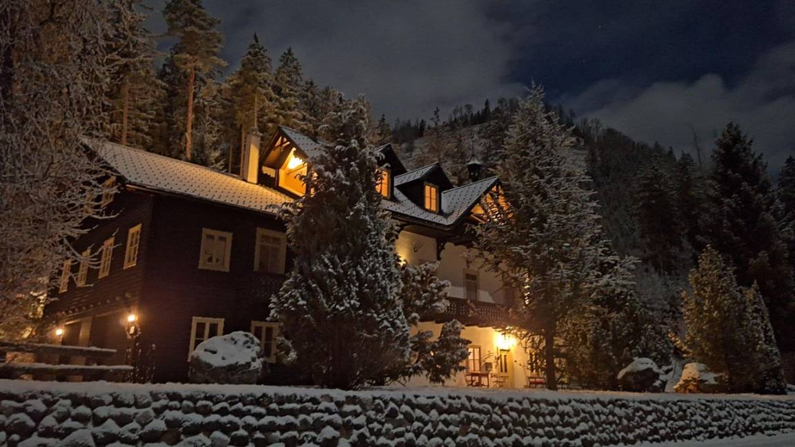 56 M² Apartment ∙ 2 Bedrooms ∙ 4 Guests - Hinterstoder