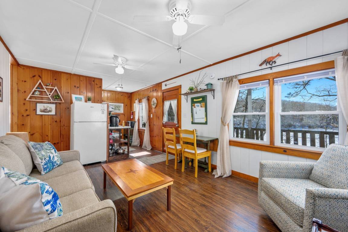 Cottage ∙ 3 Bedrooms ∙ 6 Guests - Cape Cod, MA