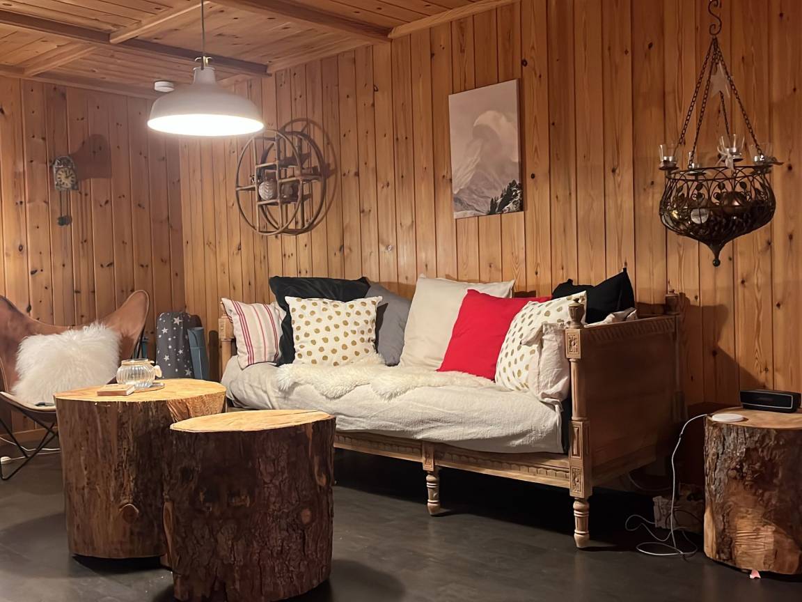85 M² Apartment ∙ 3 Bedrooms ∙ 5 Guests - Sedrun