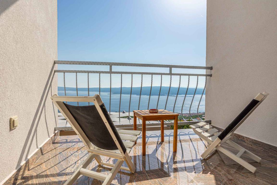 50 M² Apartment ∙ 2 Bedrooms ∙ 5 Guests - Crikvenica