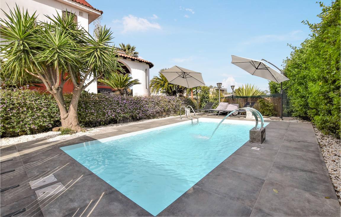 180 M² Maisonette-wohnung ∙ 2 Schlafzimmer ∙ 6 Gäste - Catania