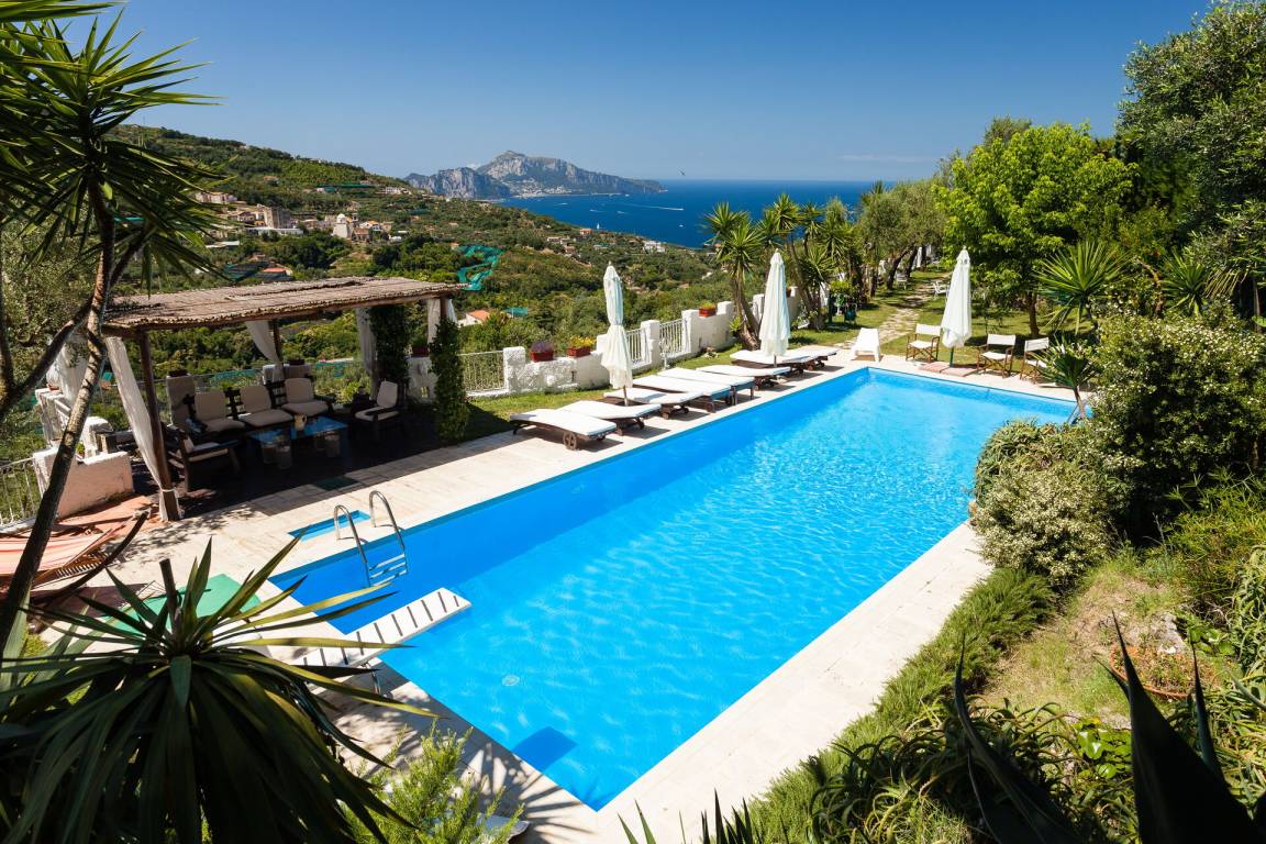 750 M² Villa ∙ 7 Bedrooms ∙ 16 Guests - Capri