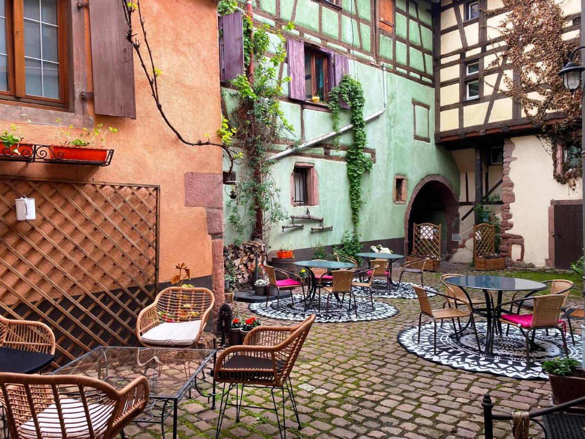 80 M² Apartment ∙ 2 Bedrooms ∙ 4 Guests - Colmar