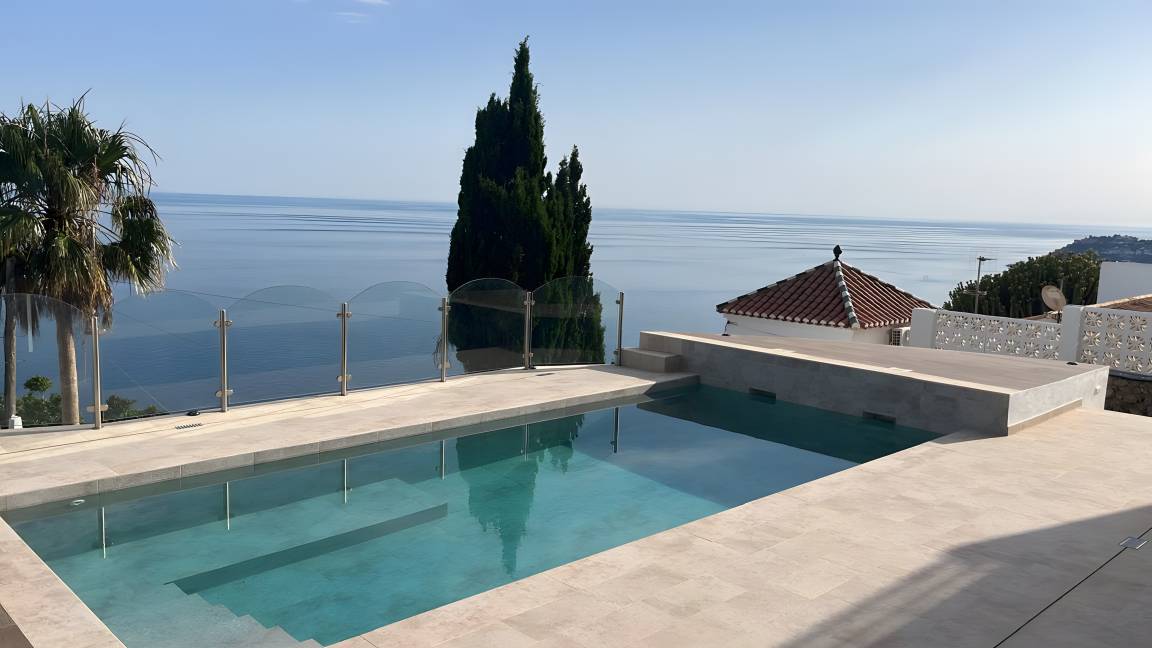 120 M² Villa ∙ 3 Chambres ∙ 6 Personnes - Salobreña