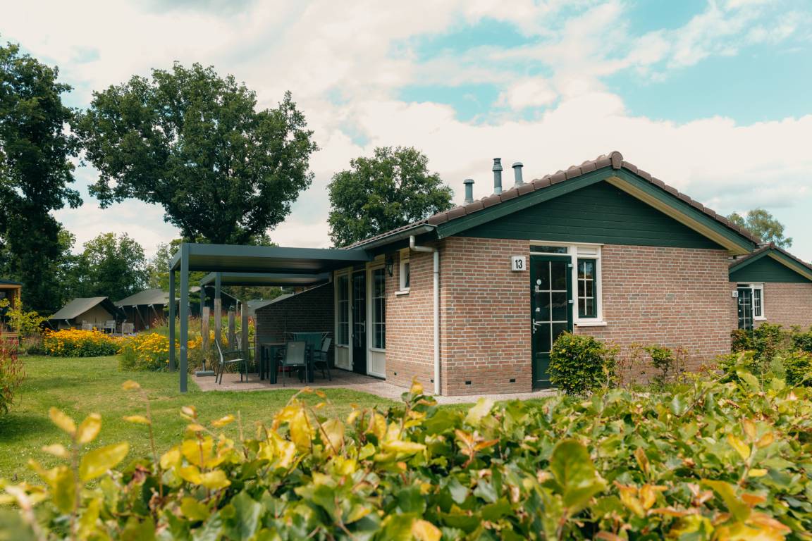 Bungalow ∙ 5 Bedrooms ∙ 10 Guests - Ermelo