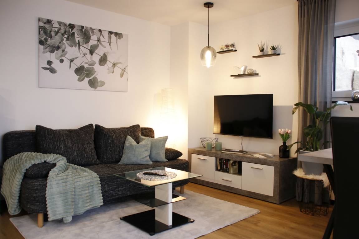 48 M² Ferienwohnung ∙ 1 Schlafzimmer ∙ 3 Gäste - Laichingen