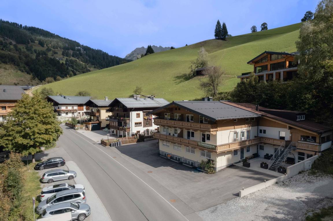 42 M² Ferienwohnung ∙ 1 Schlafzimmer ∙ 4 Gäste - Hinterthal