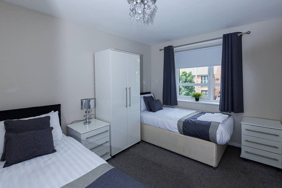 90 M² Villa ∙ 4 Bedrooms ∙ 10 Guests - イギリス ボルトン