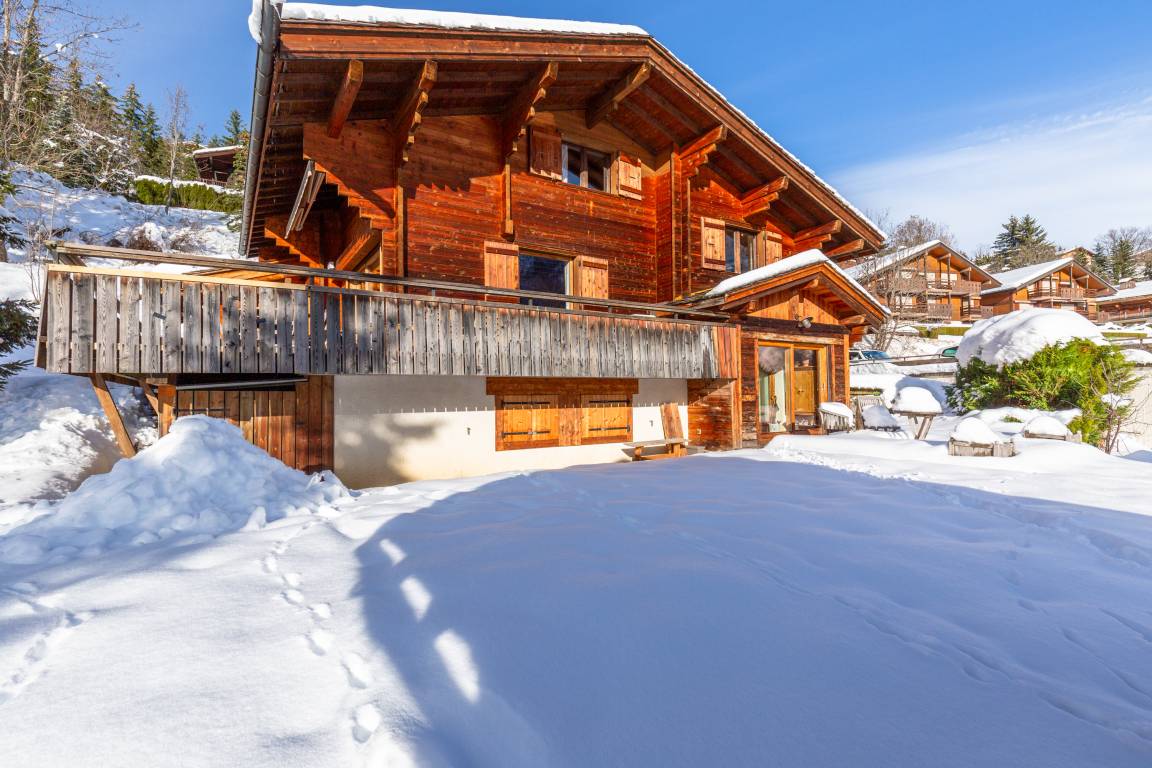 130 M² Chalet ∙ 4 Chambres ∙ 9 Personnes - La Clusaz
