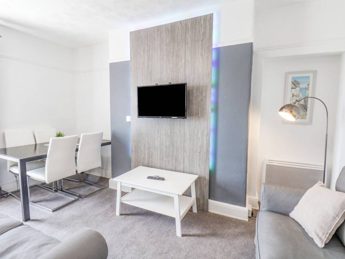 Cottage ∙ 2 Bedrooms ∙ 4 Guests - Flamborough