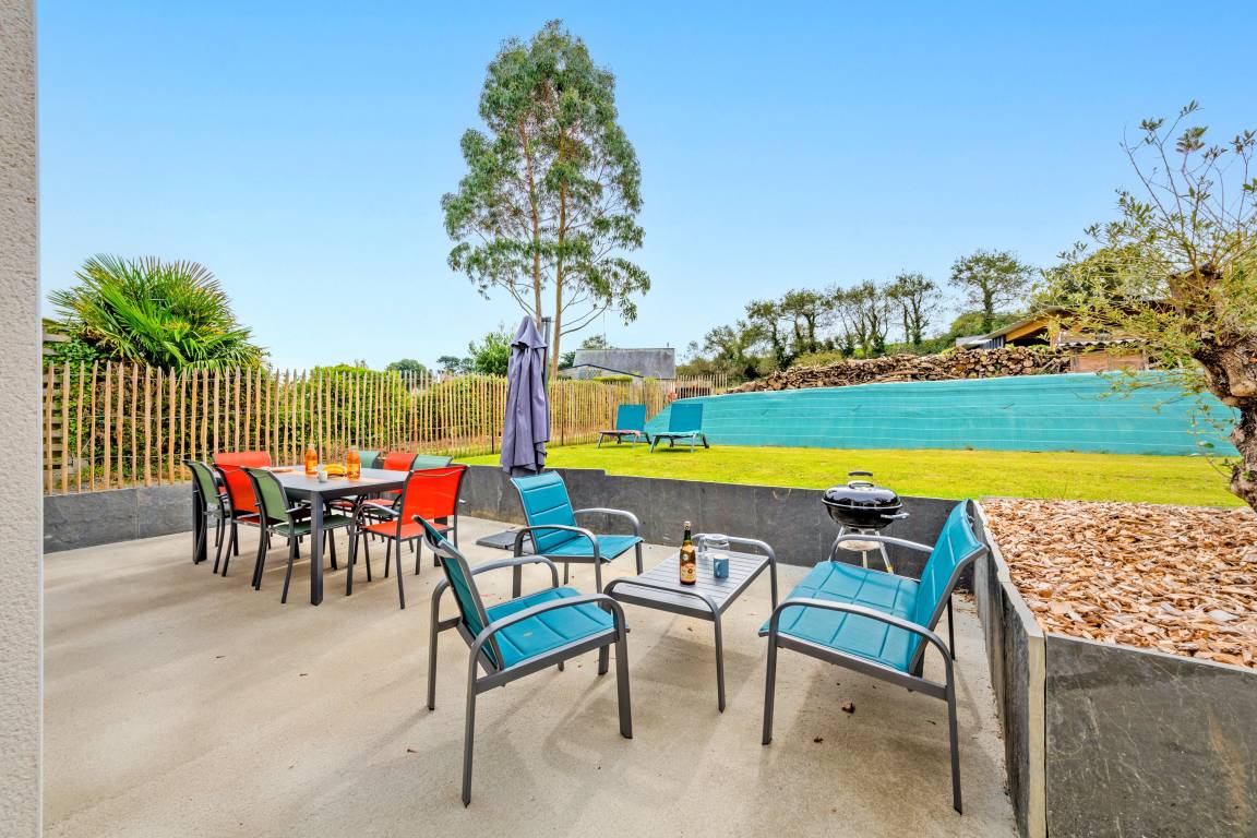 137 M² Maison De Vacances ∙ 4 Chambres ∙ 8 Personnes - Kerlouan