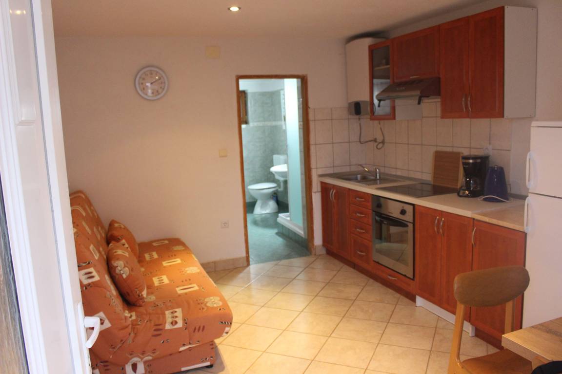30 M² Ferienhaus ∙ 1 Schlafzimmer ∙ 4 Gäste - Ližnjan