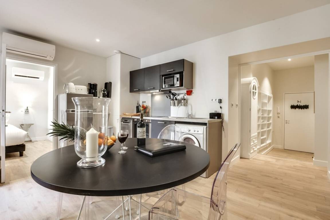 68 M² Appartement ∙ 2 Chambres ∙ 6 Personnes - Pessac