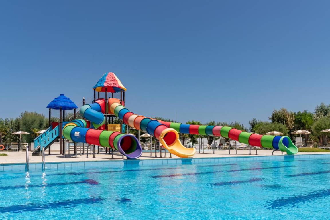 35 M² Bungalow ∙ 1 Camera Da Letto ∙ 5 Ospiti - Giulianova