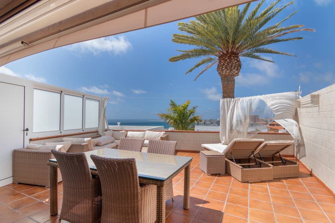 100 M² Bungalow ∙ 2 Habitaciones ∙ 6 Huéspedes - Gran Canaria