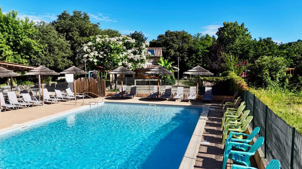 28 M² Mobil-home ∙ 2 Chambres ∙ 6 Personnes - Joyeuse