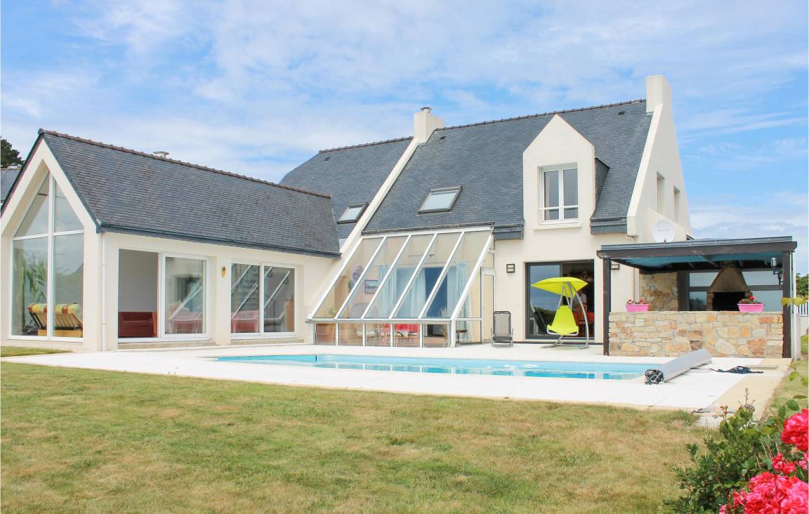 162 M² Maison De Vacances ∙ 4 Chambres ∙ 8 Personnes - Brest