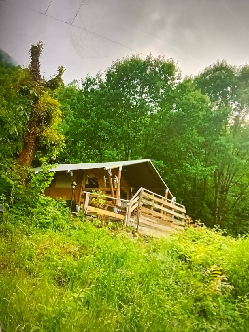 20 M² Camping ∙ 1 Chambre ∙ 4 Personnes - Menaggio