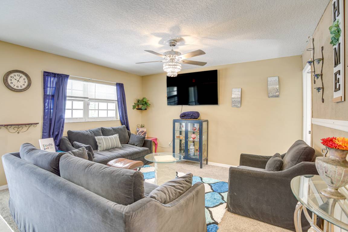 92 M² House ∙ 2 Bedrooms ∙ 4 Guests - Largo, FL